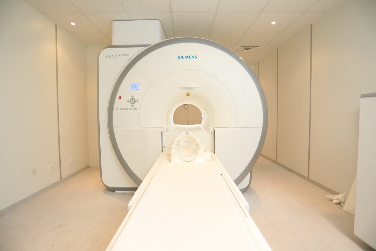 MRI, CT, DEXA, Rentgen, rezonance e kompjuterizuar